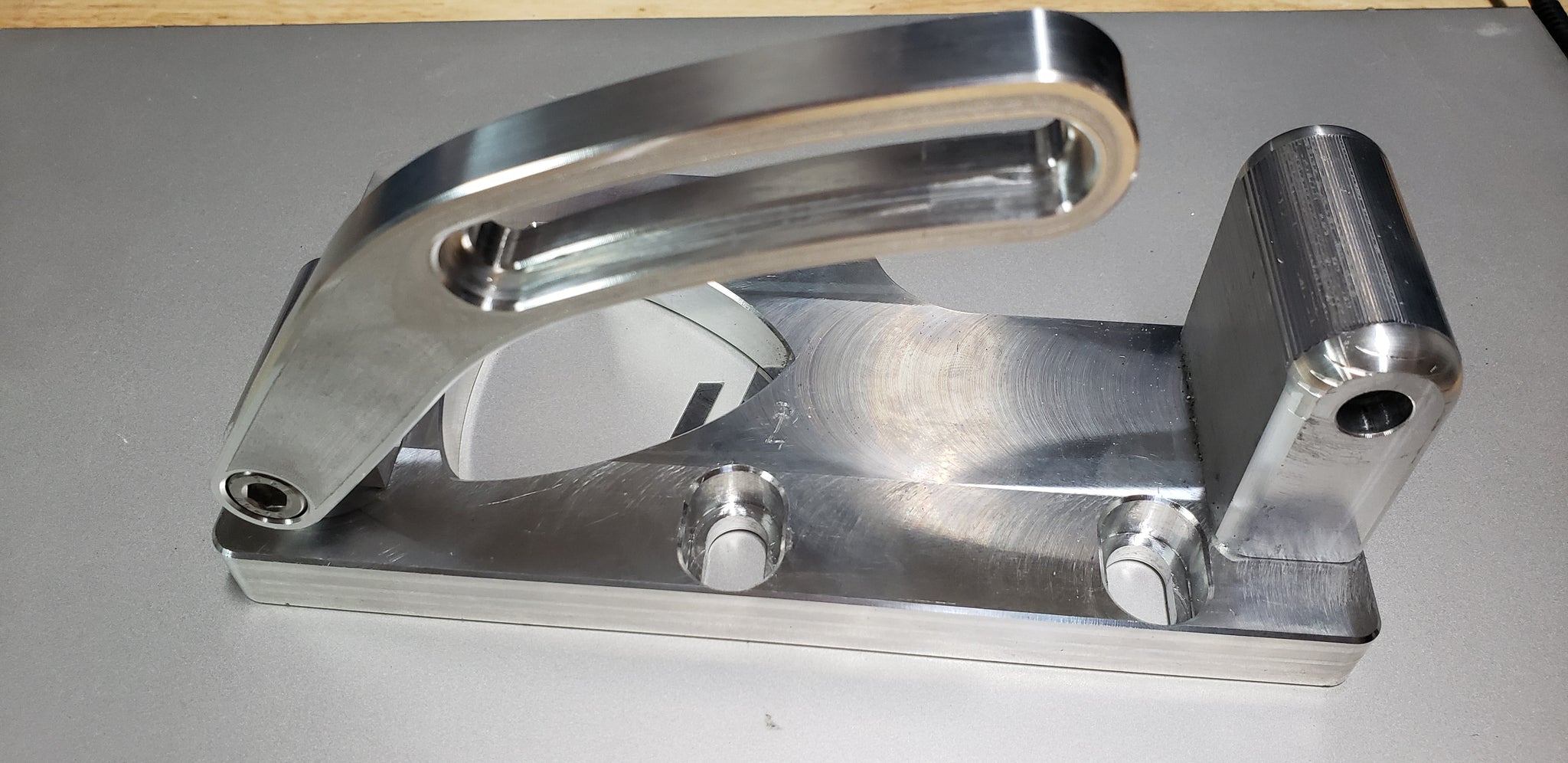Alternator side mount bracket – JDL Manufacturing